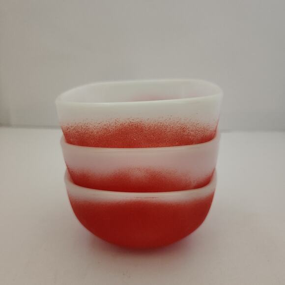 Pyrex | Kitchen | Vintage Pyrex Ovenware 477ounce Lot Of 3 Square Bowls ...